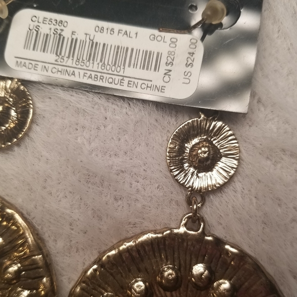 bebe | Jewelry | Bebe Gold W Diamond Crystal Elements | Poshmark